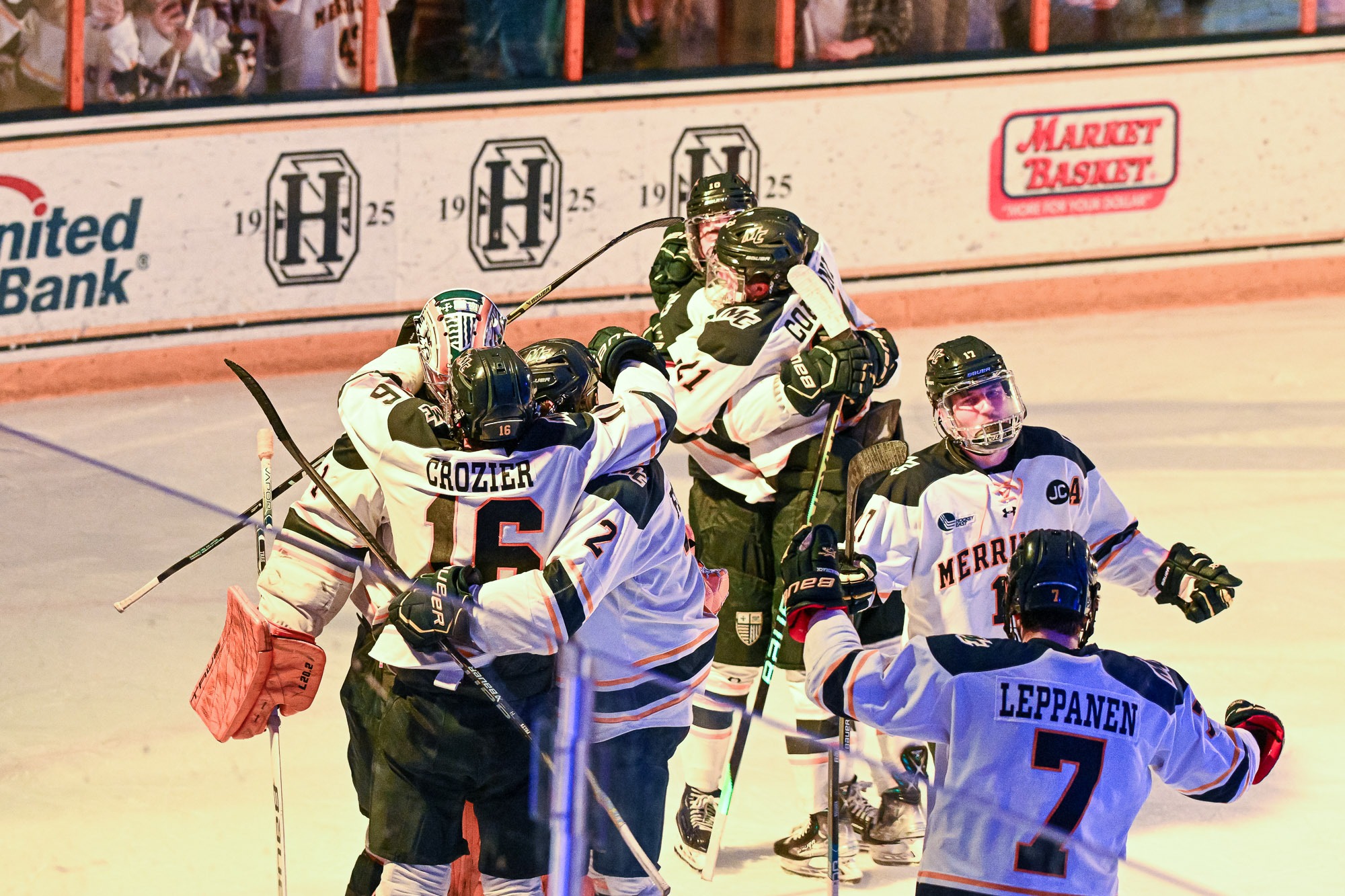 Men's Hockey Wins In Double Overtime To Advance to Hockey East ...