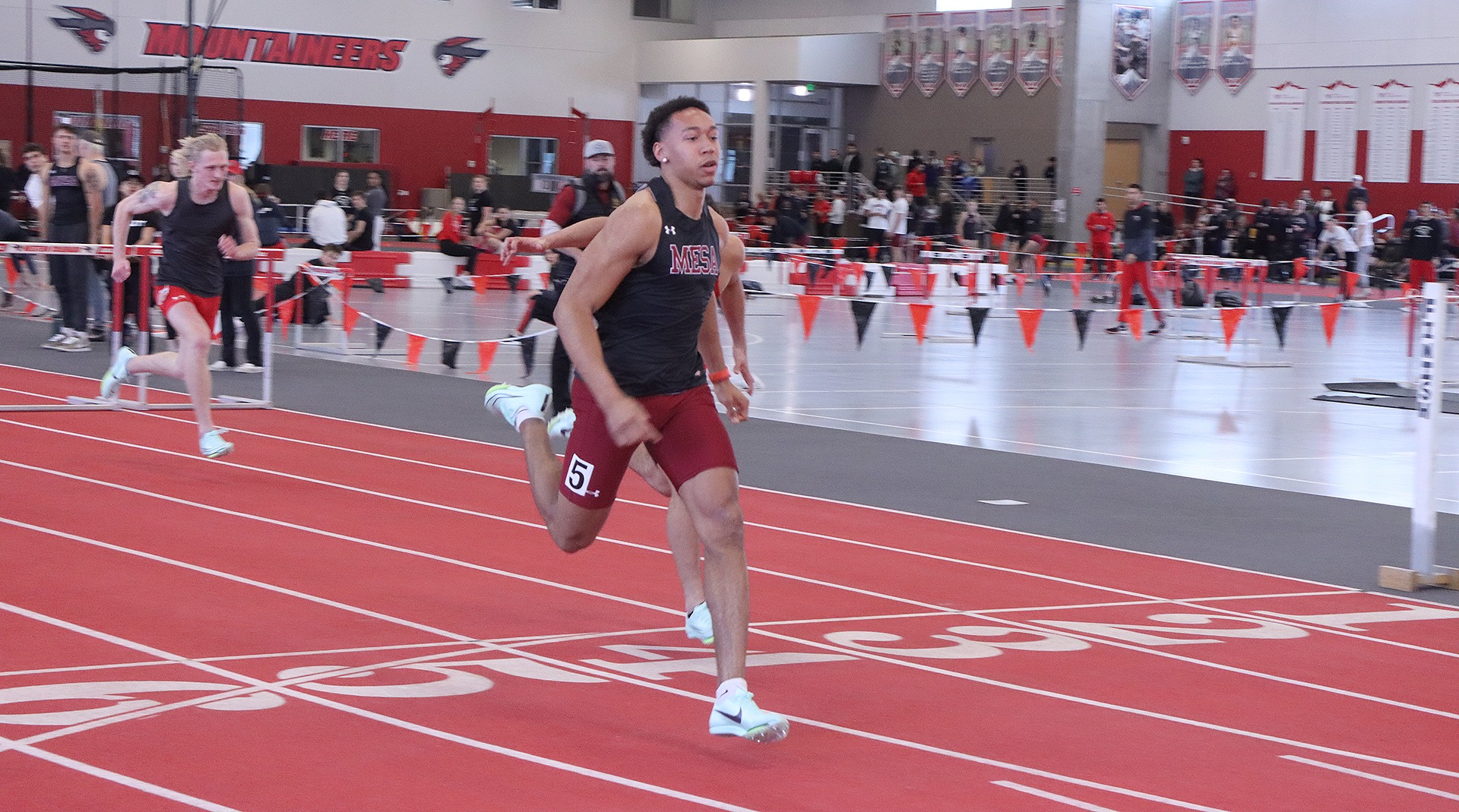Zayden Davis - Men's Track & Field - Colorado Mesa University Athletics