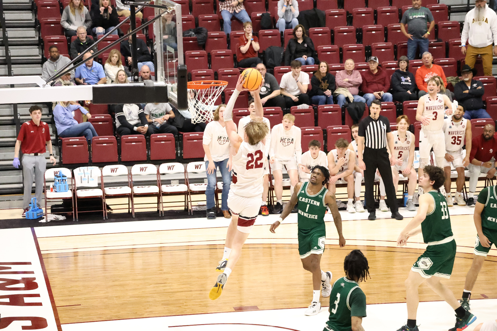 Baskin, Mavericks Fly Past Greyhounds In NCAAs - Colorado Mesa ...