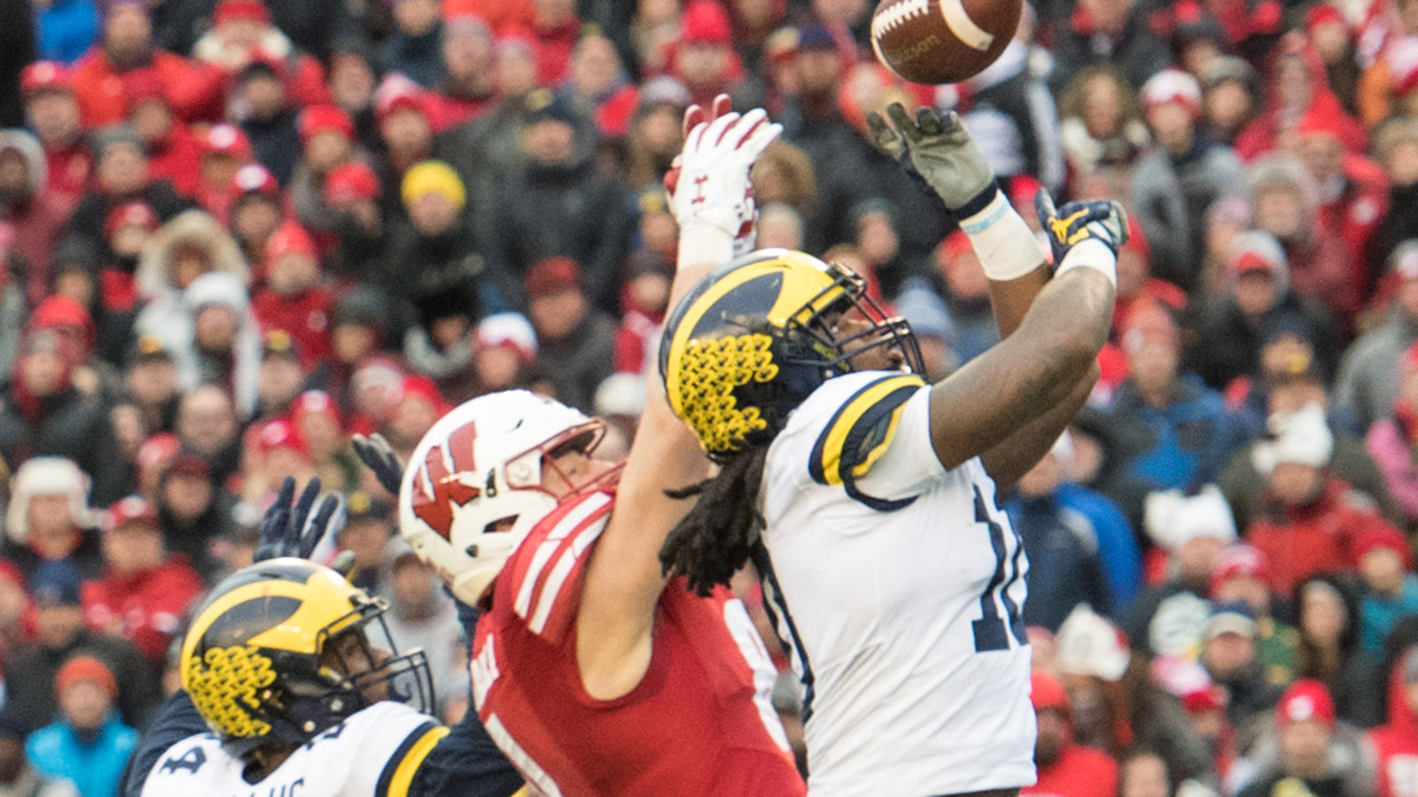 Devin Bush - Football - University of Michigan Athletics