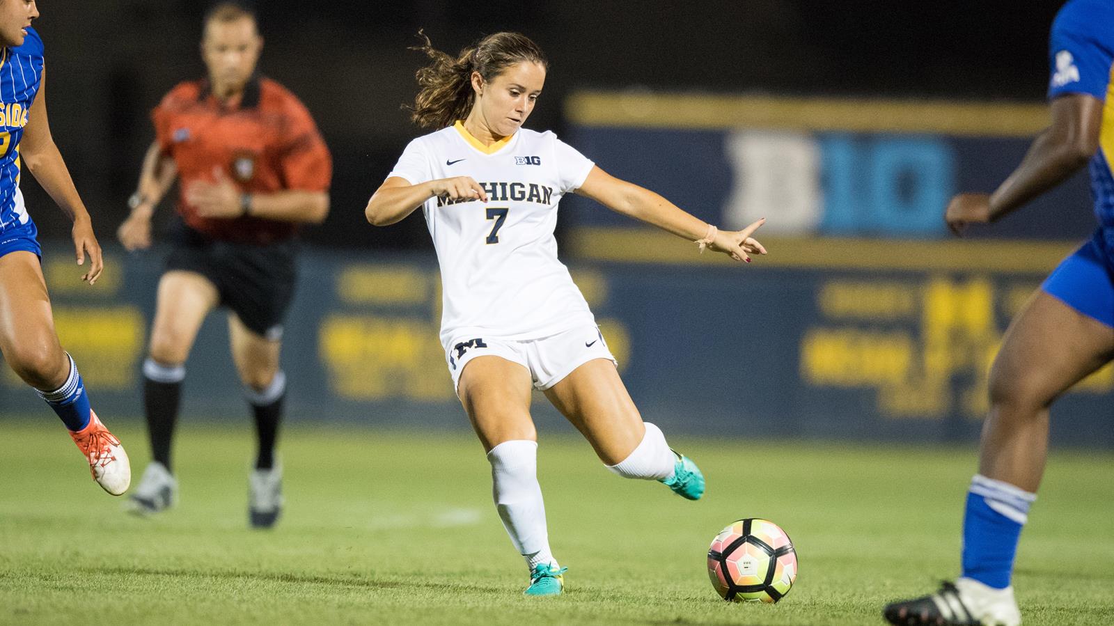 Emma Groffsky - Women's Soccer - University of Michigan Athletics