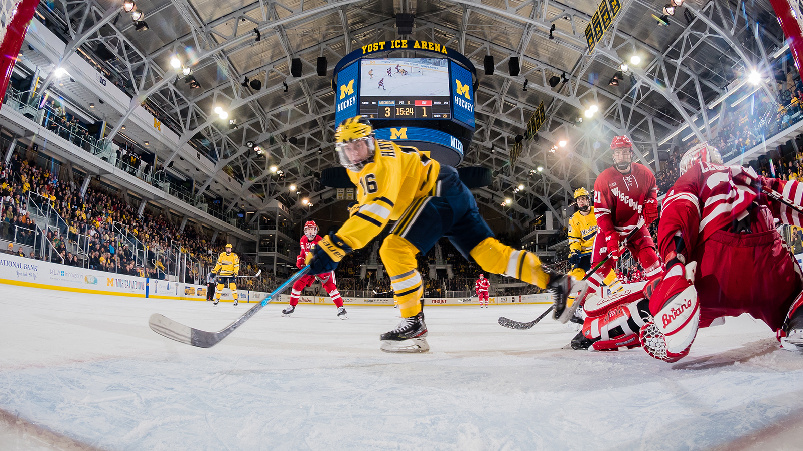 Jacob Hayhurst - Ice Hockey - University of Michigan Athletics