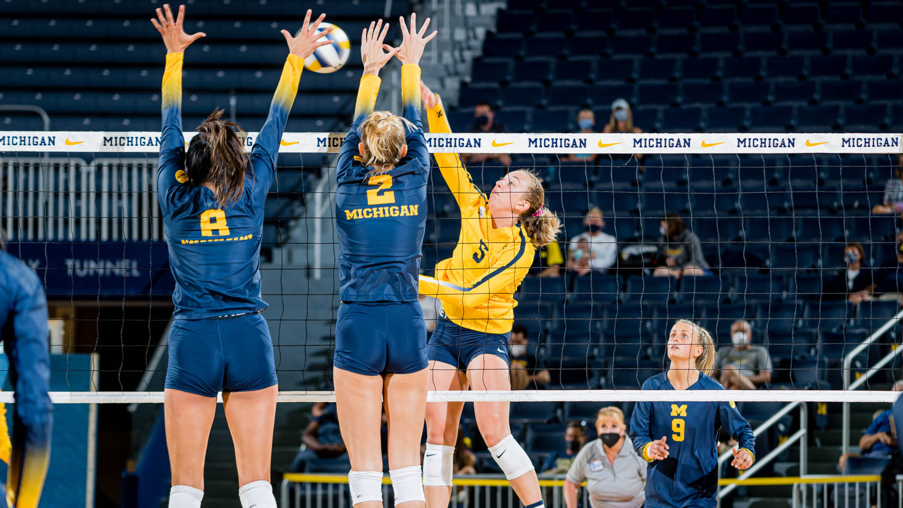 Scottee Johnson - Volleyball - University of Michigan Athletics