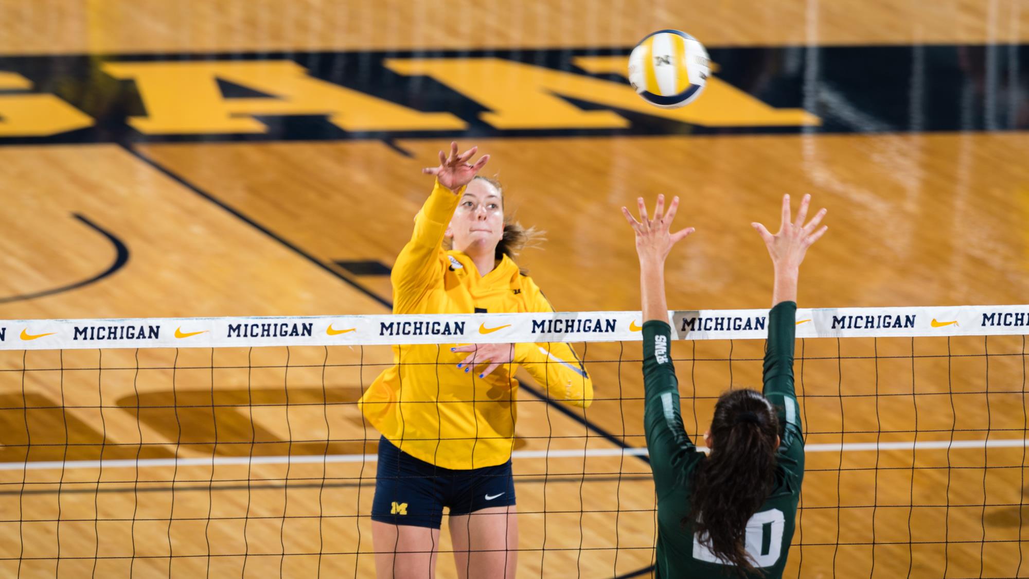 Jess Mruzik - Volleyball - University of Michigan Athletics