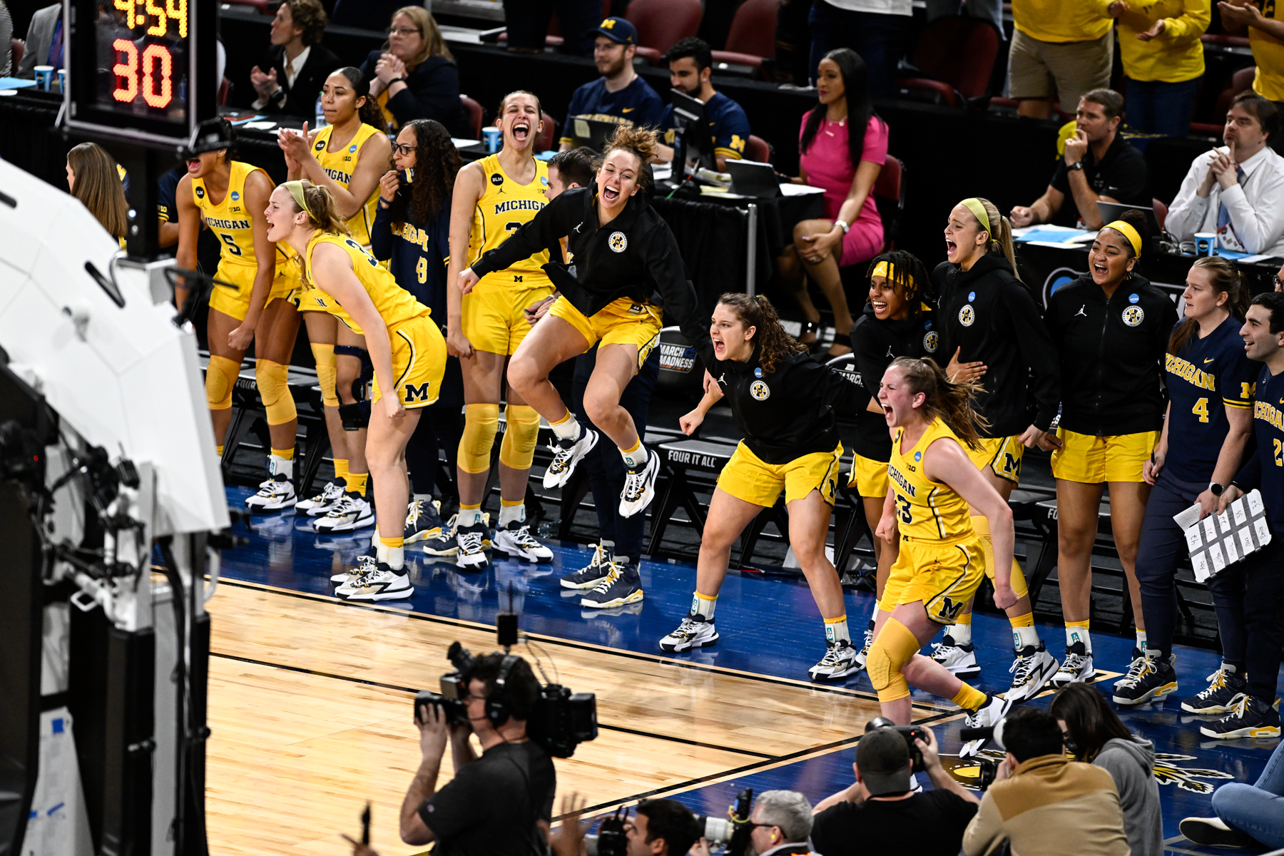 Jordan Hobbs - Women's Basketball - University of Michigan Athletics