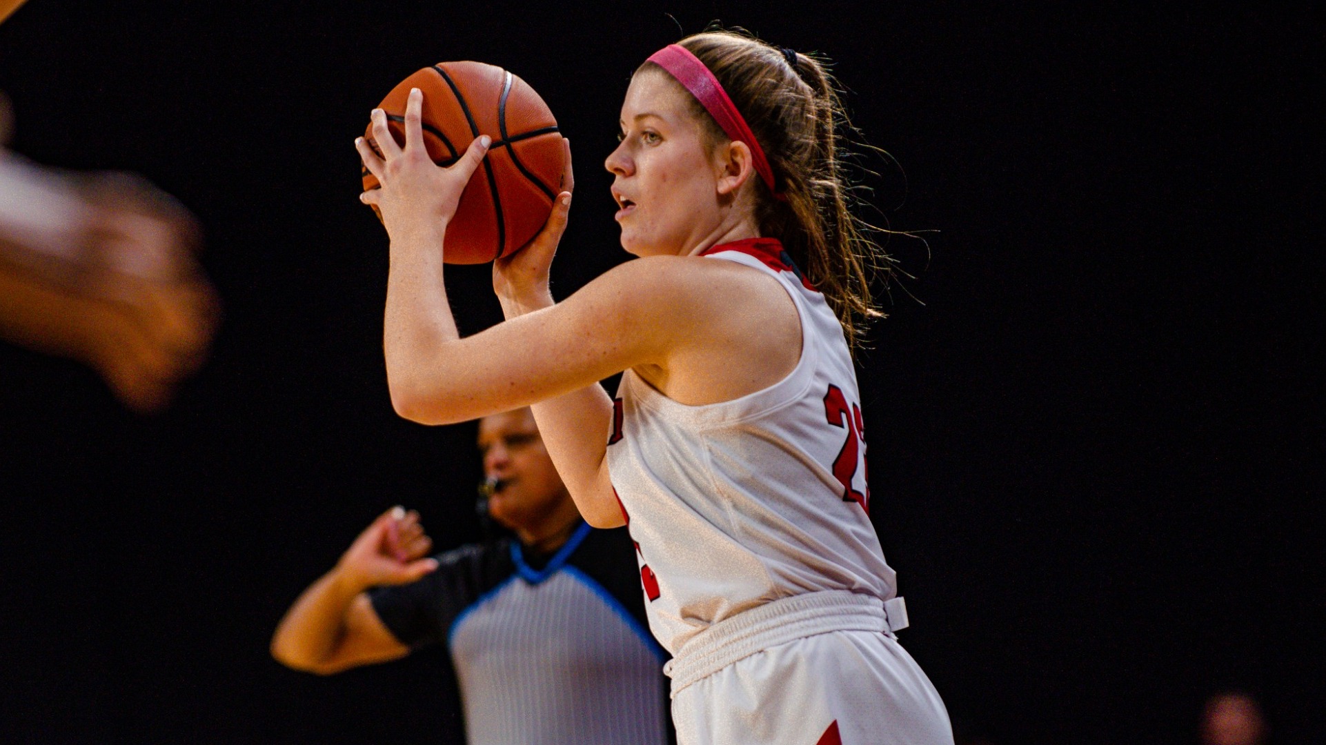 Riley Neal - Women's Basketball - Miami University RedHawks