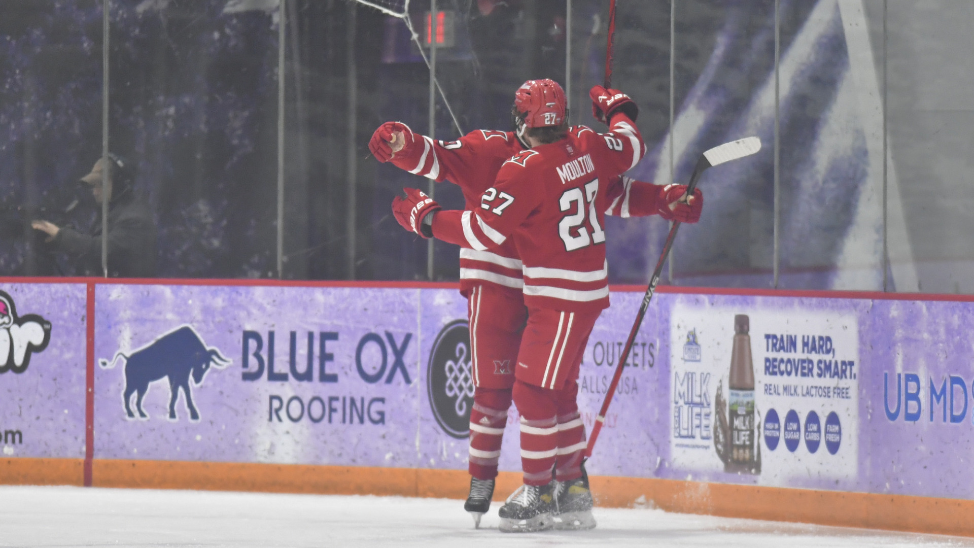 Miami Shuts Out Niagara 3-0 - Miami University RedHawks