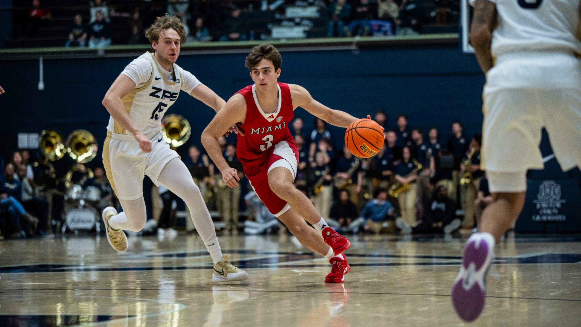 RedHawks Flock North to Take on Michigan Monday - Miami University RedHawks