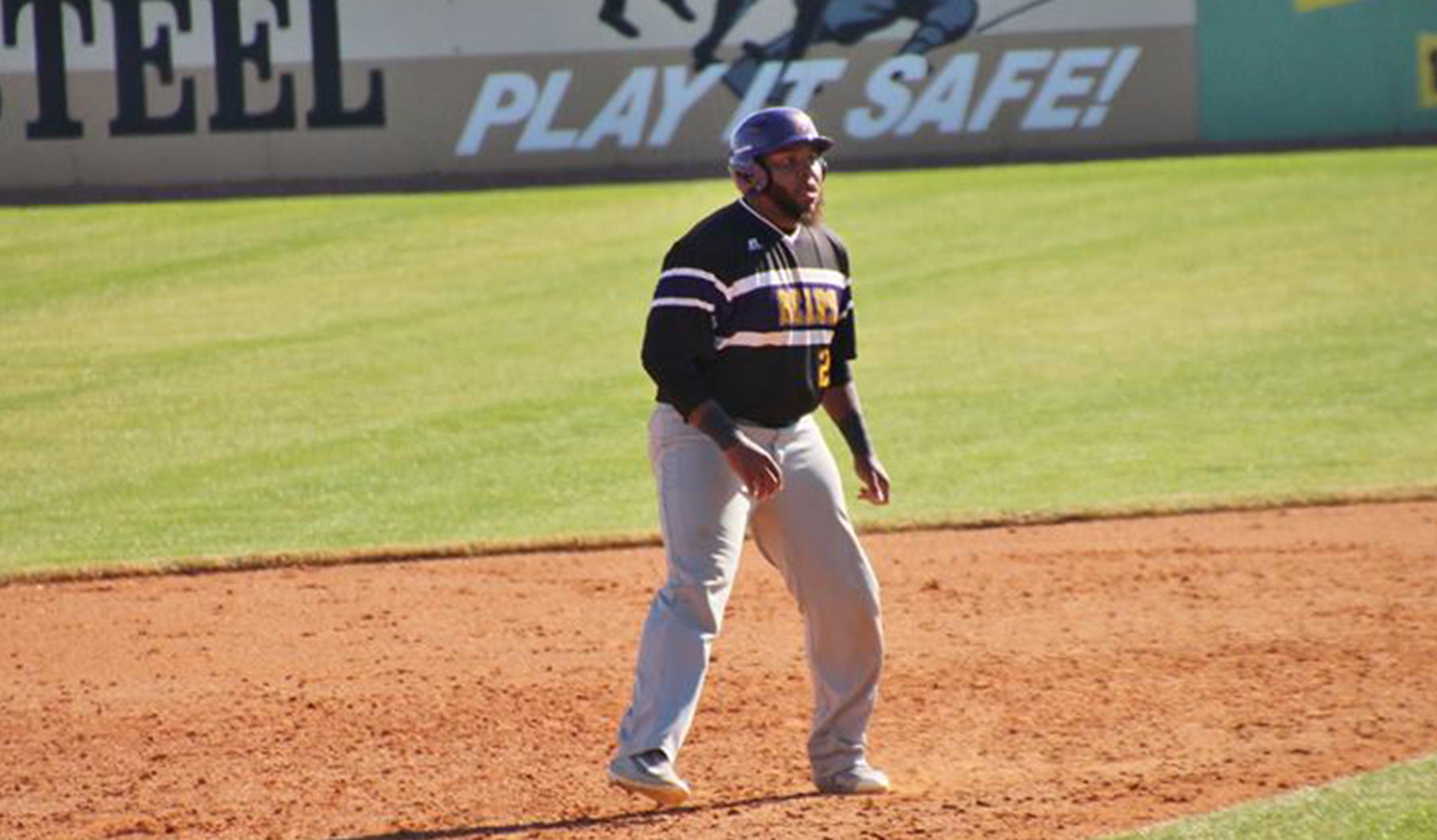 Xavius Burden - Baseball - Miles College Athletics