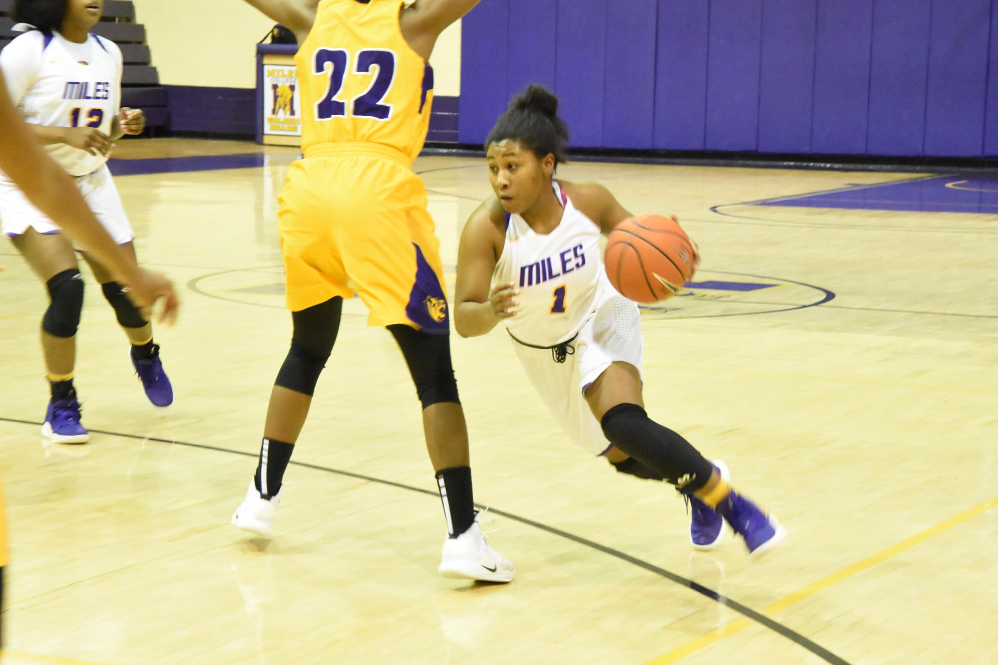 Victoria Sutton - Women's Basketball - Miles College Athletics