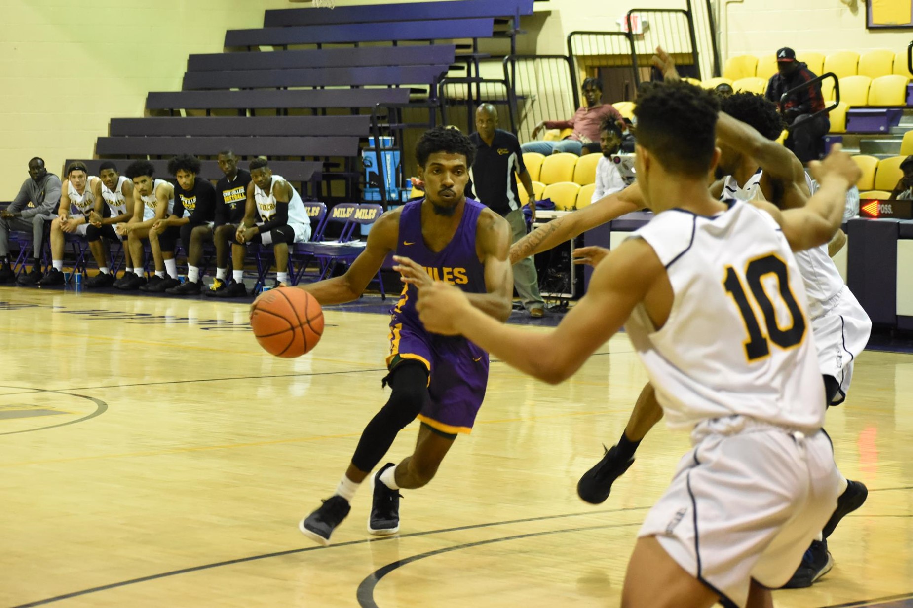 Avery Brown - Men's Basketball - Miles College Athletics