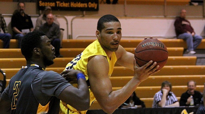 Elijah Obade - Men's Basketball - Millersville