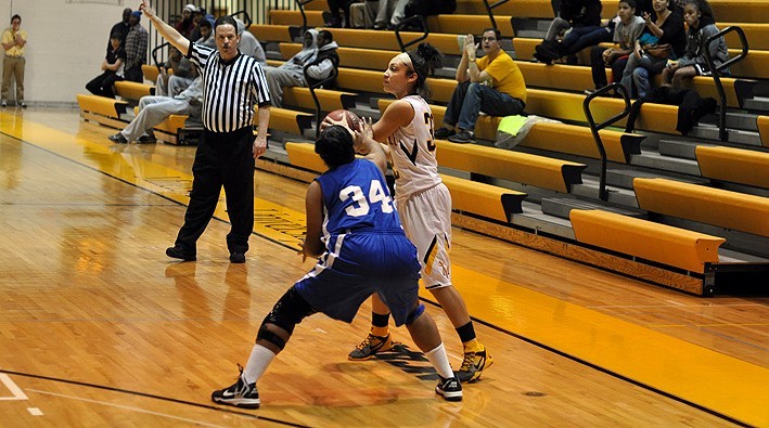 Tyisha White - Women's Basketball - Millersville