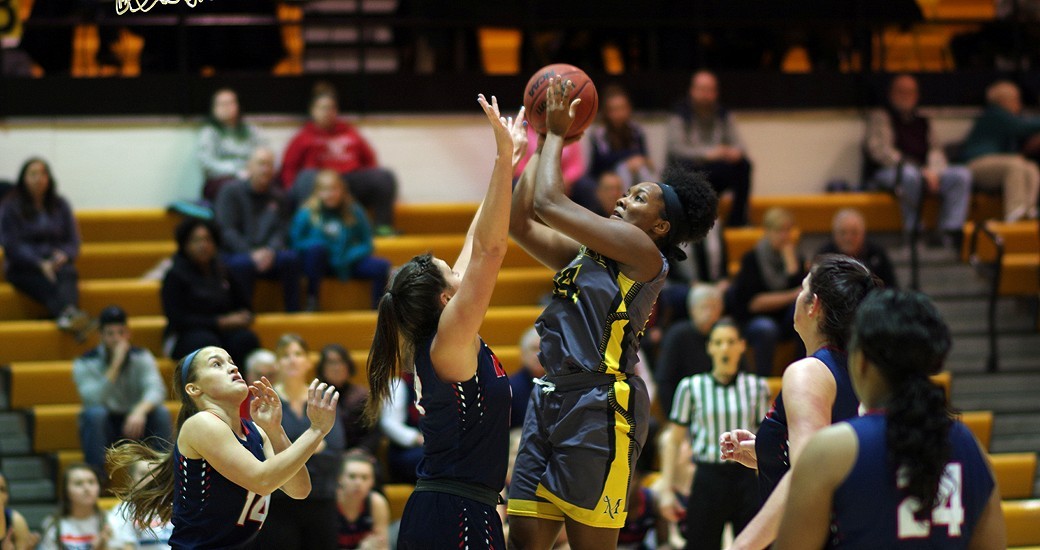 Courtney Hinnant - Women's Basketball - Millersville
