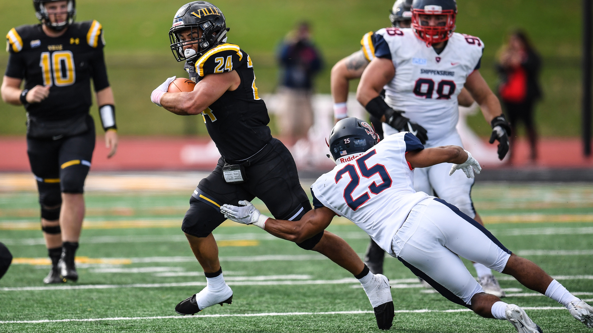 Phil Overton - Football - Millersville