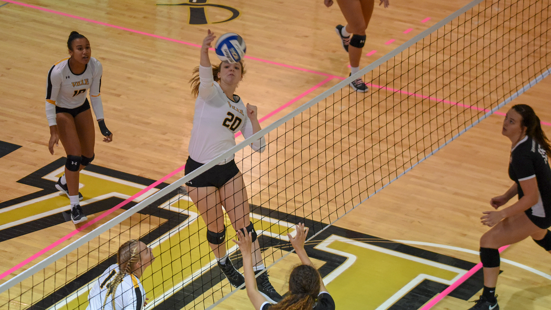 Carley Baughman - Women's Volleyball - Millersville