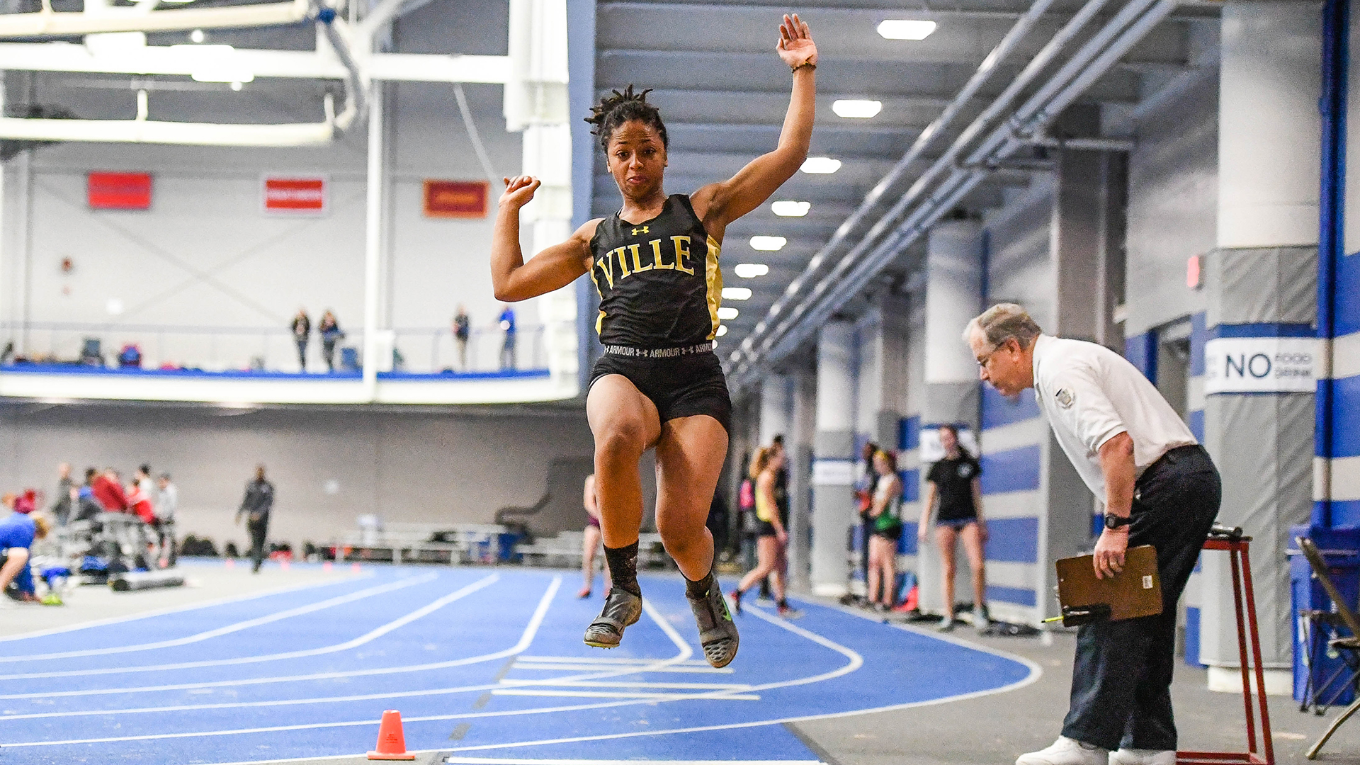 Destinee Holloman - Women's Indoor Track and Field - Millersville