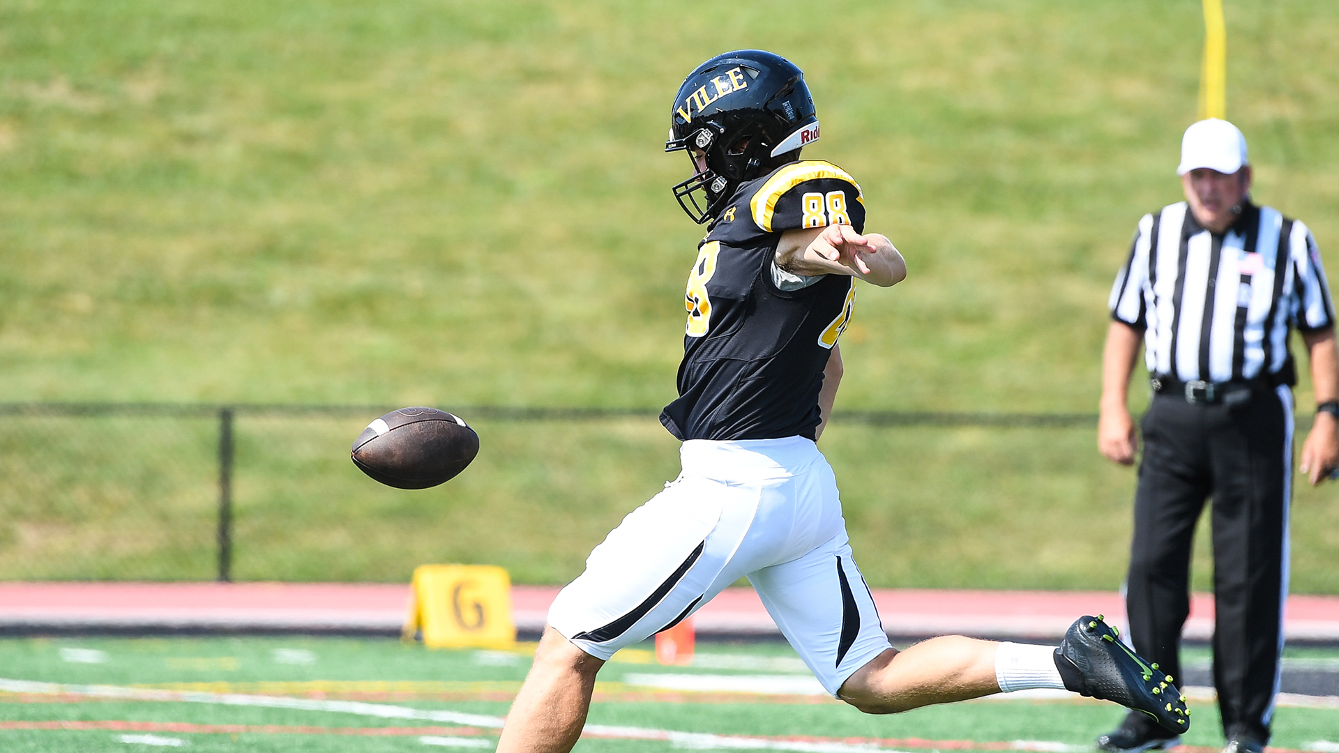 Zach Banta - Football - Millersville
