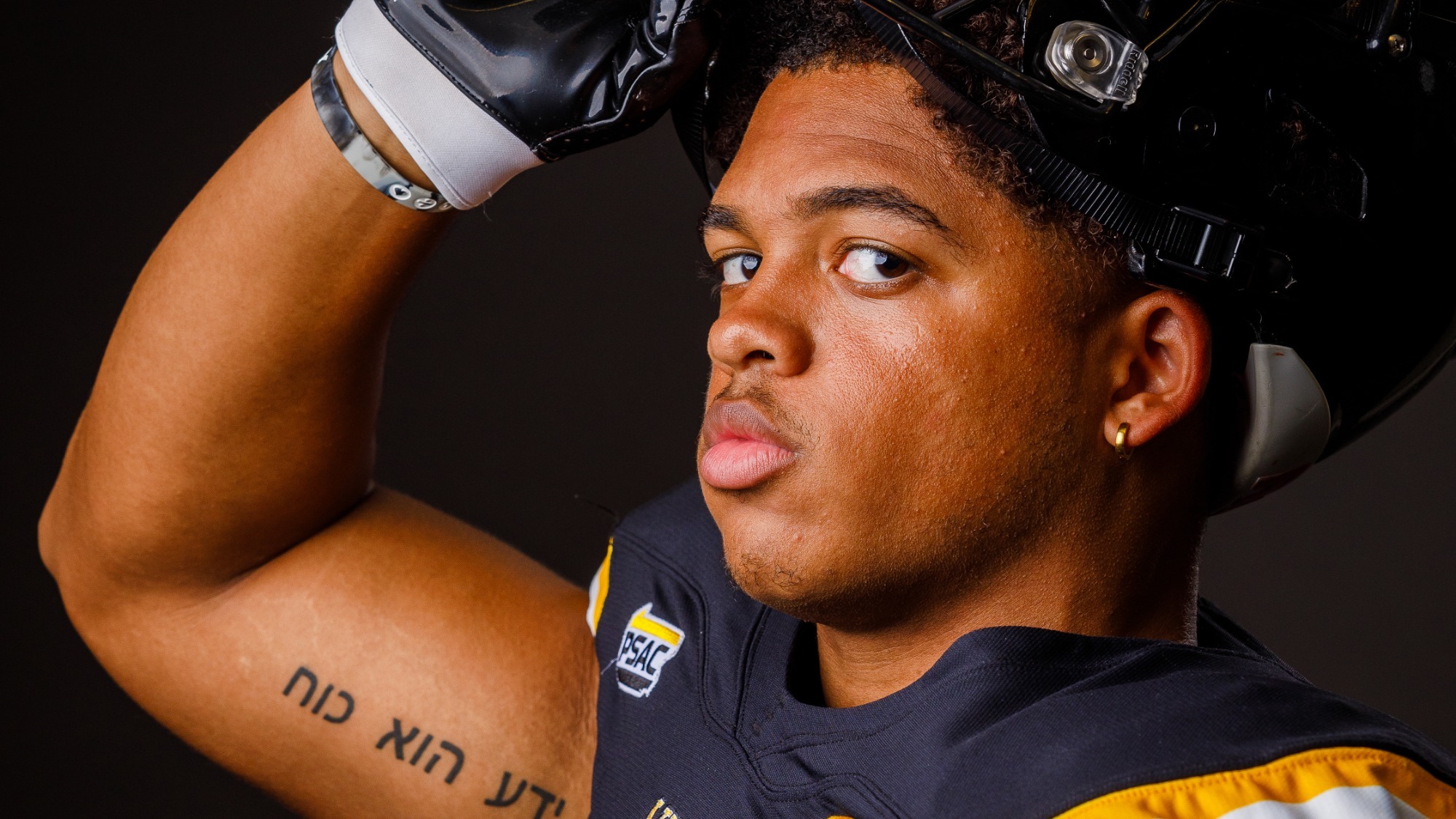 Darrion Thomas - Football - Millersville