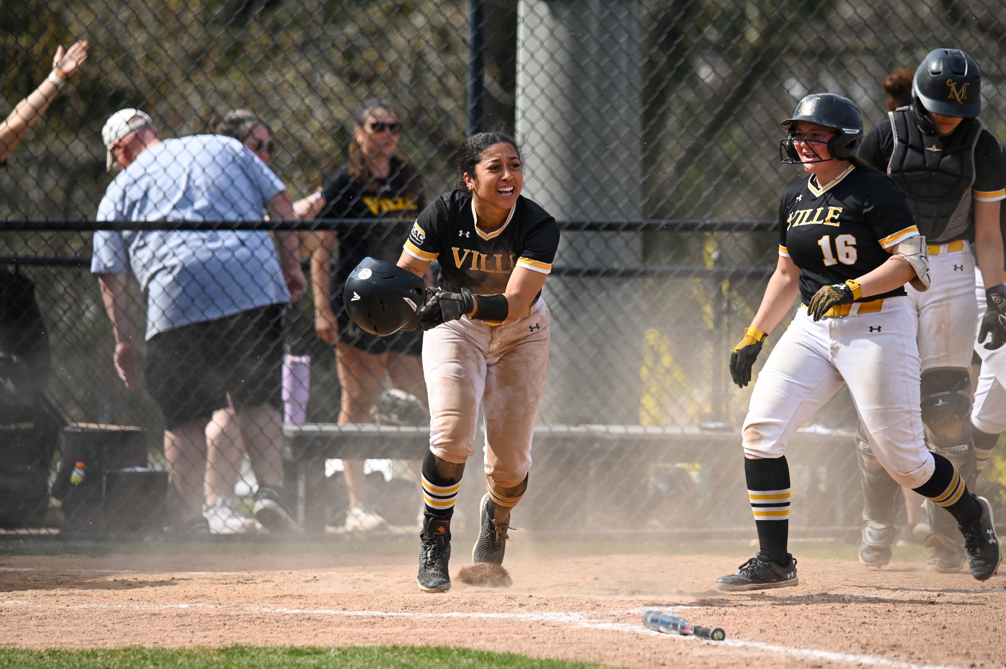 Softball announces initial 2025 signing class - Millersville
