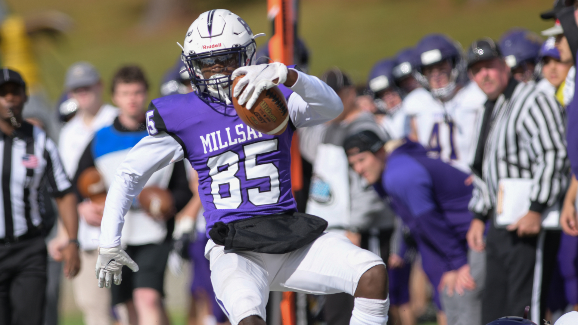Majors Fall to Hendrix at Little Rock’s War Memorial Stadium - Millsaps ...