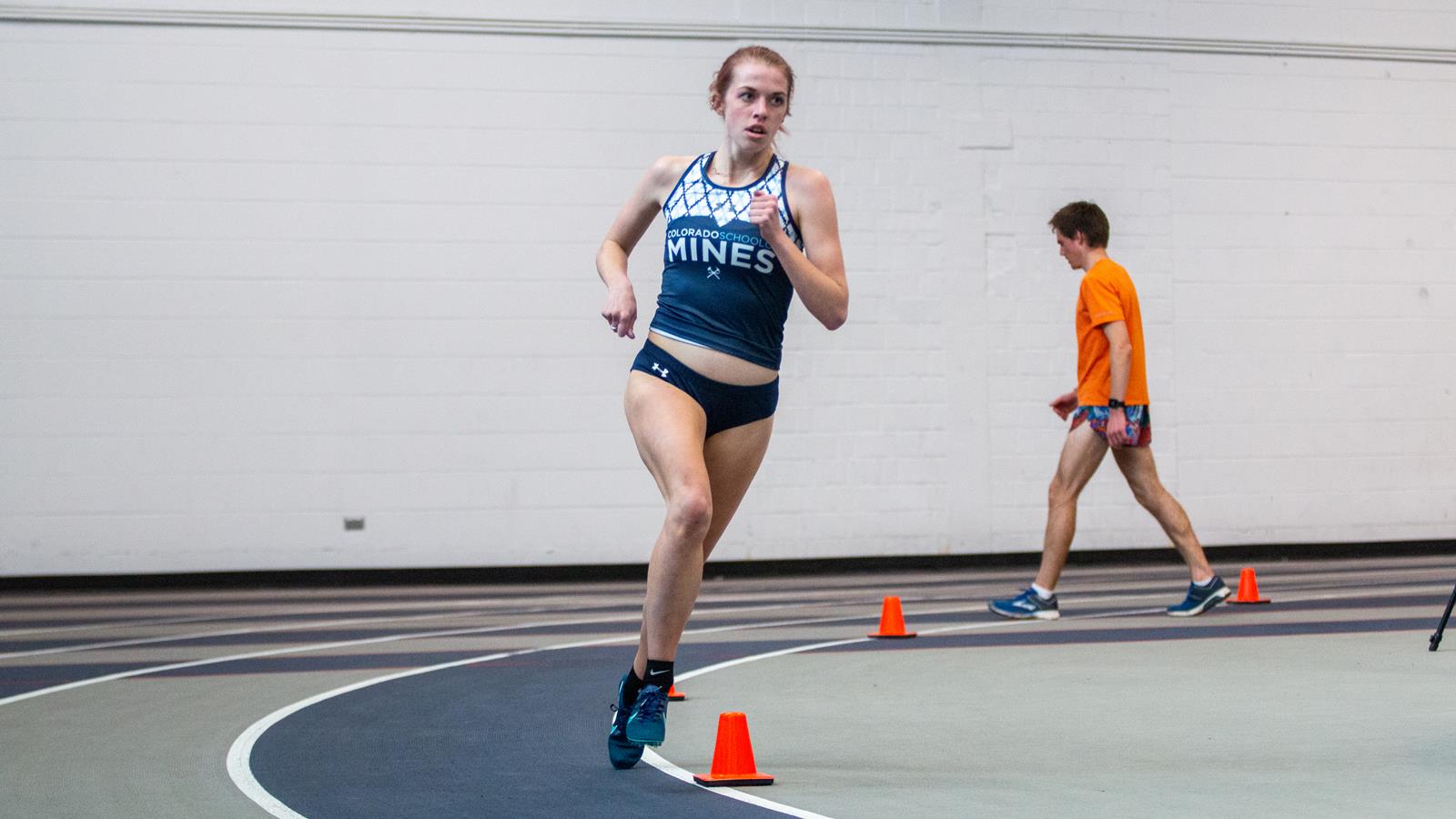 Chloe Cook - Track and Field - Colorado School of Mines Athletics