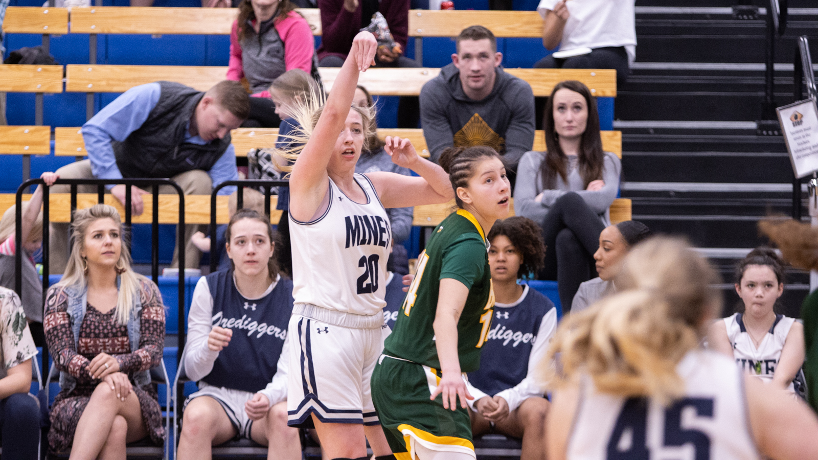Heidi Hammond - Women's Basketball - Colorado School of Mines Athletics