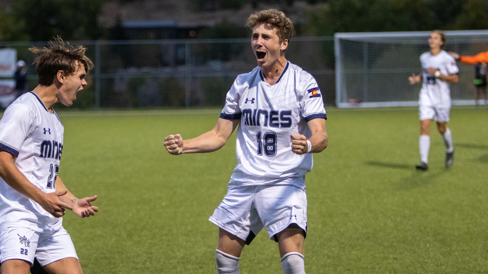 Lucas King - Men's Soccer - Colorado School of Mines Athletics
