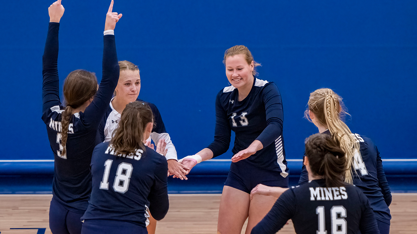 Megan Neil - Women's Volleyball - Colorado School of Mines Athletics