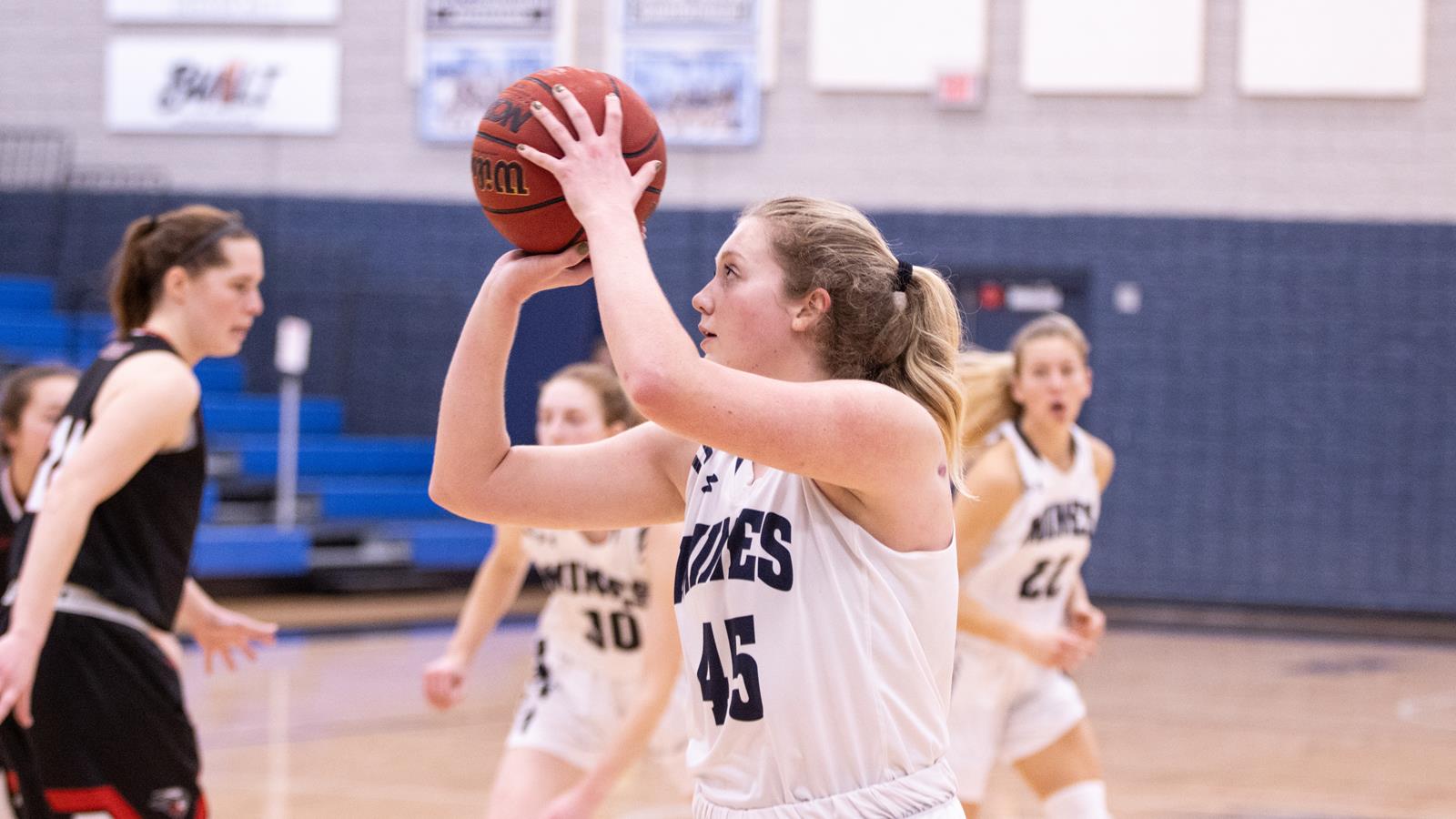 Courtney Stanton - Women's Basketball - Colorado School of Mines Athletics