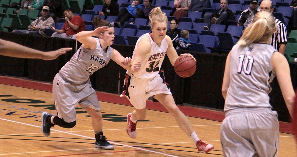 Sarah Lester - Women's Basketball - MSU Athletics