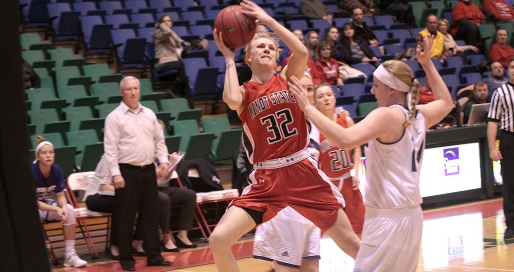 Sarah Lester - Women's Basketball - MSU Athletics