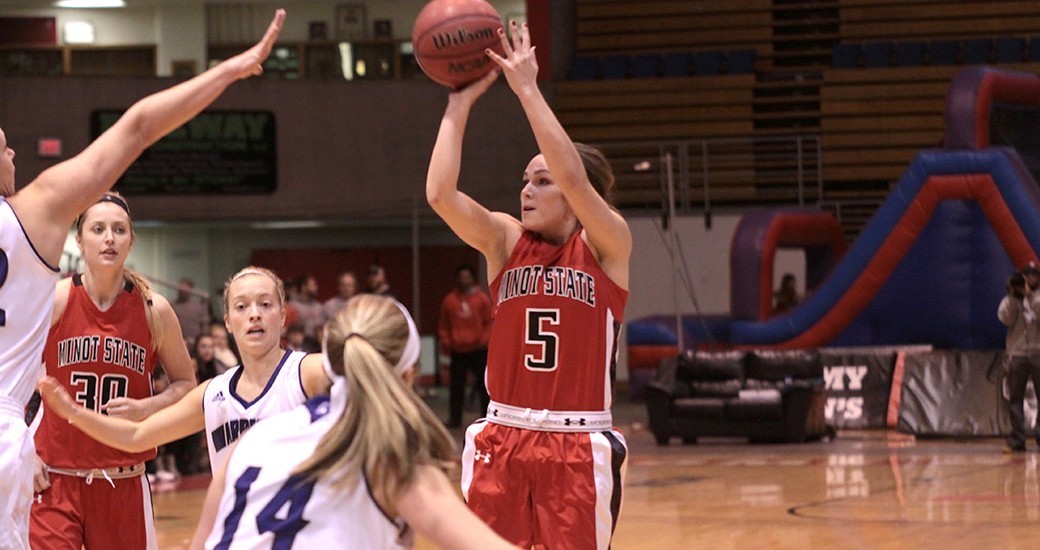 Amanda Sansaver - Women's Basketball - MSU Athletics