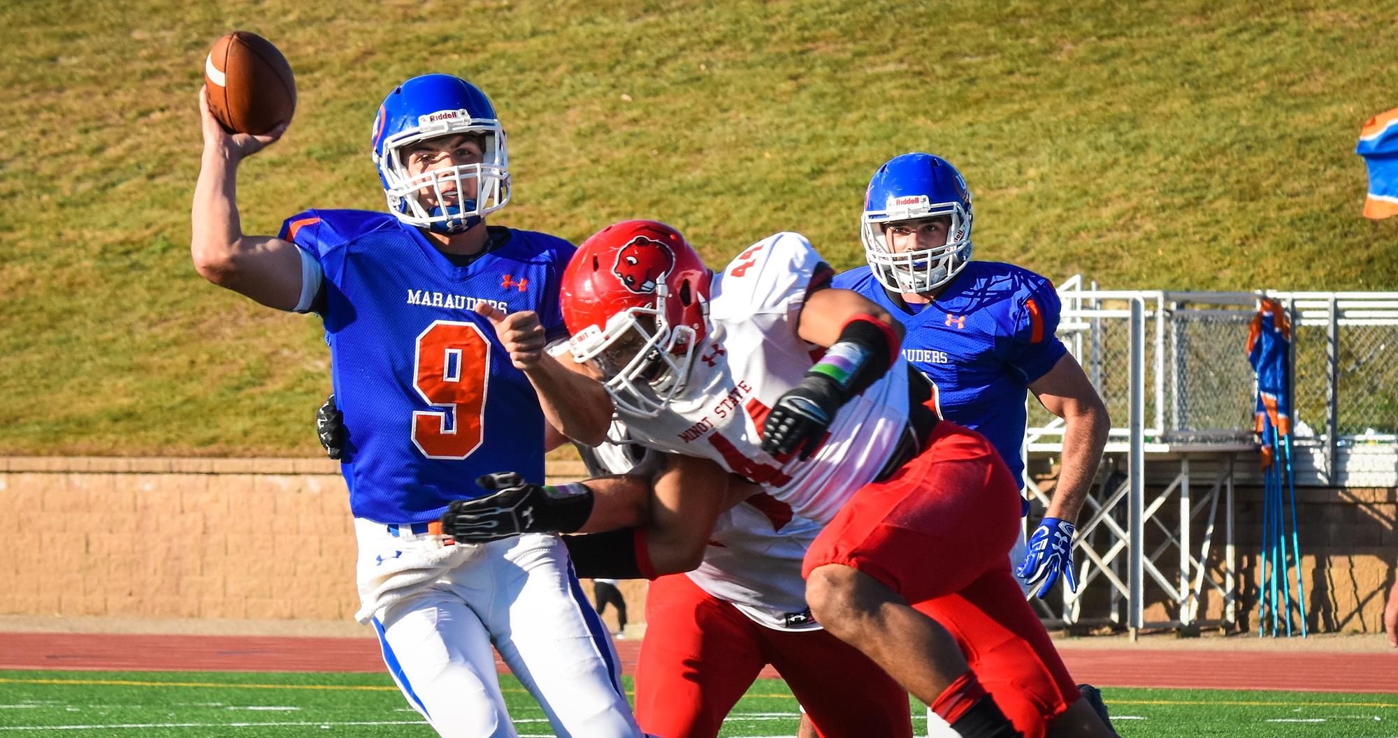 Elijah Mosley - Football - MSU Athletics