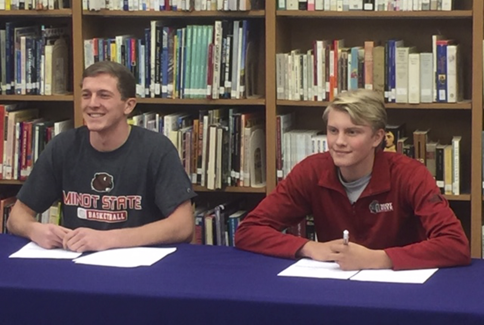 Local Stars Bohl and Hedberg Commit to Minot State - MSU Athletics