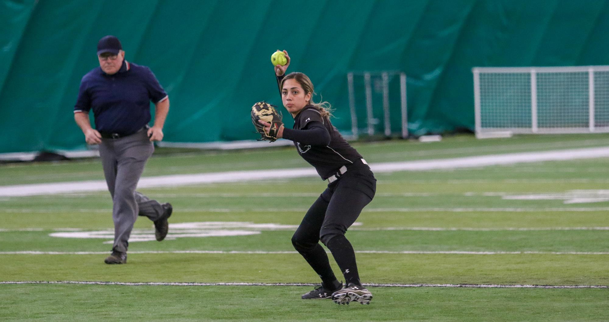 Kyla Larson - Softball - MSU Athletics