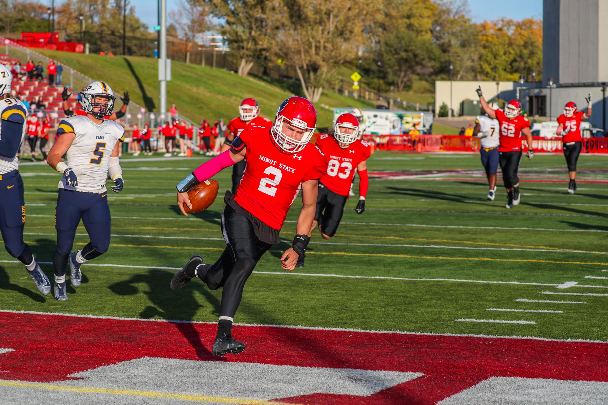 Beaver Football Rides Ground Game to Victory - MSU Athletics