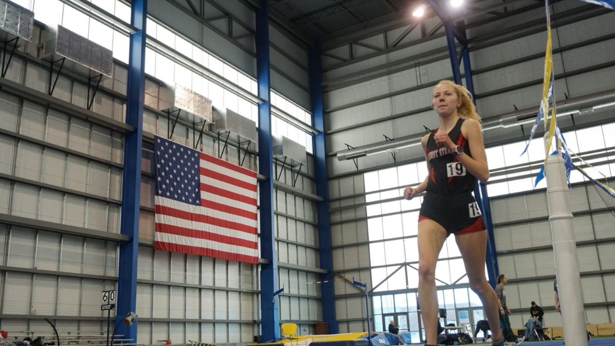 Elizabeth Holzer - Women's Track & Field - MSU Athletics