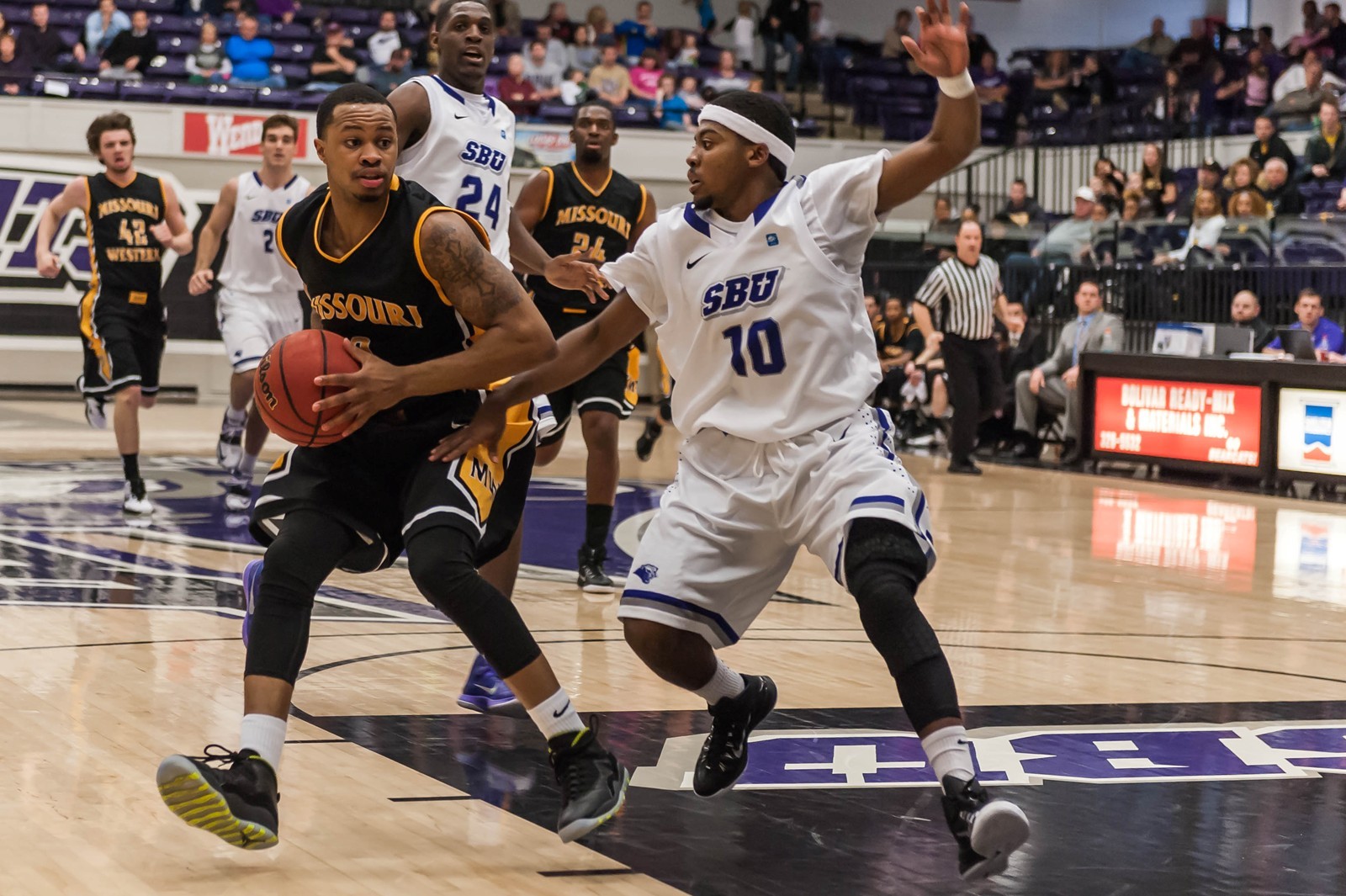 Aaron Emmanuel - 2016-17 - Men's Basketball - Missouri Western State ...