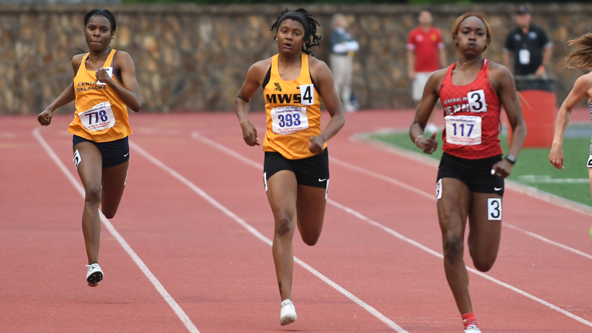 Savannah Simmons - 2021-22 - Women's Track & Field - Missouri Western ...