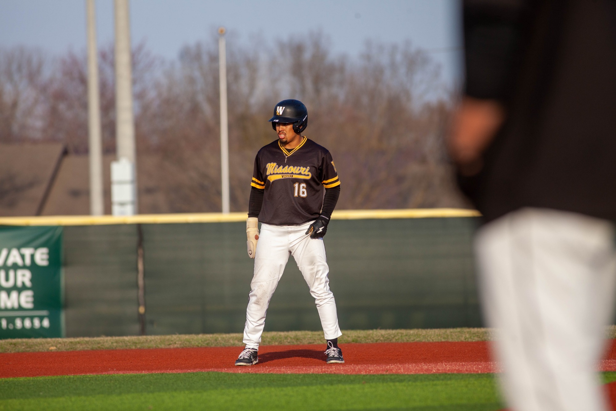 Griffons fall to Fort Hays in seven after two-hour delay - Missouri ...