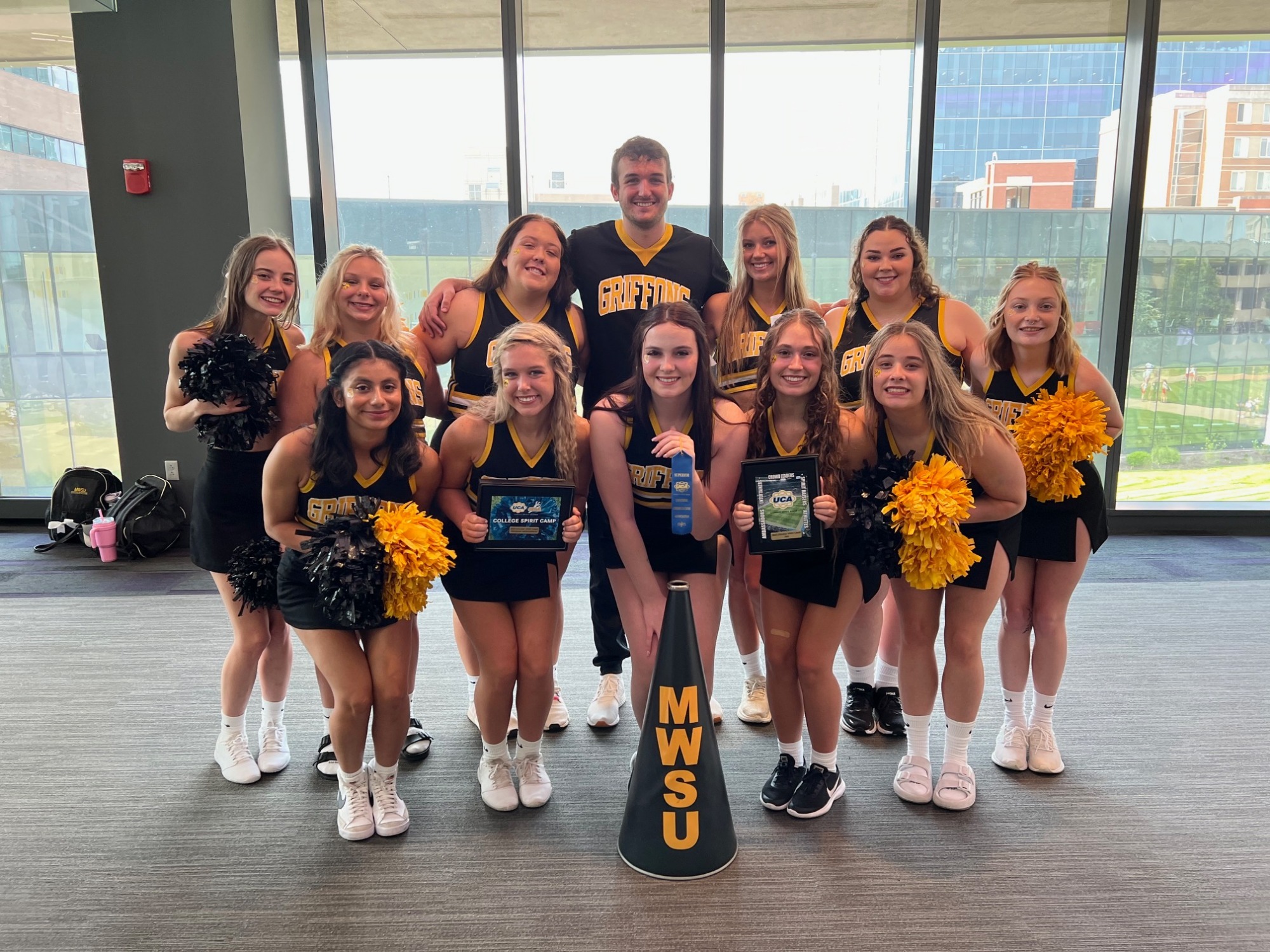 Cheerleading Tryout Information - Missouri Western State University ...