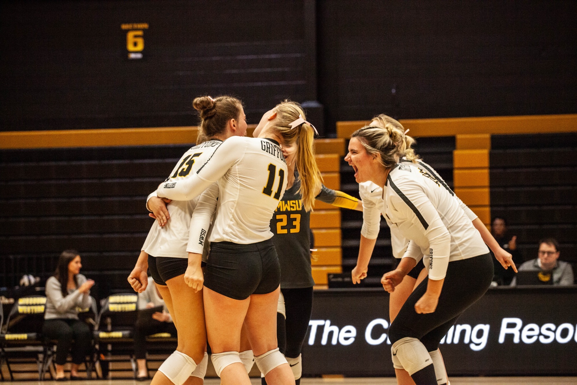 Griffon Volleyball splits final day at Washburn Invite - Missouri Western State University Athletics