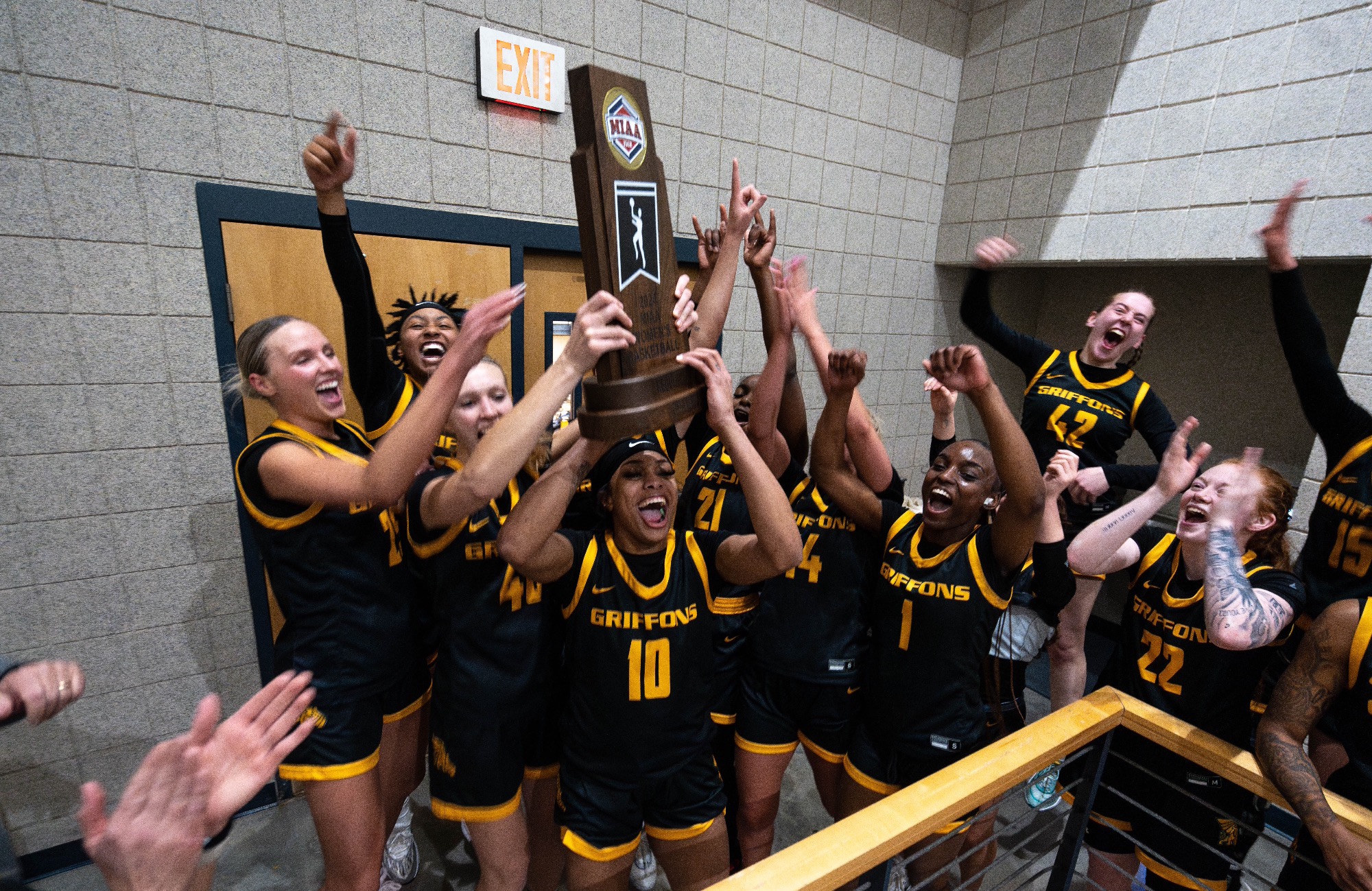 Ashton Feldhaus Named MWSU Women's Basketball Head Coach - Missouri ...