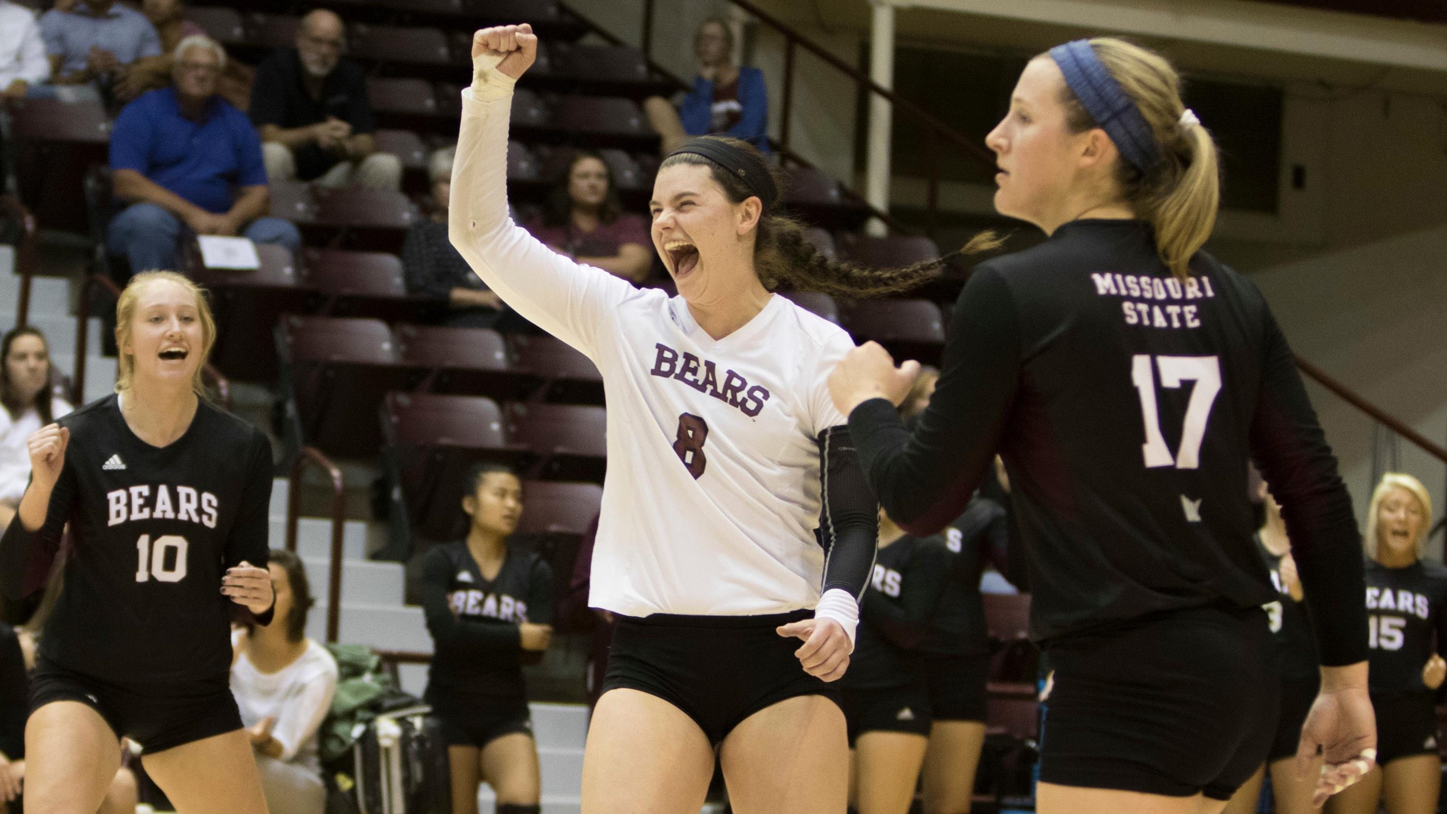 Bears Sweep Indiana State for 20th Straight Valley Win - Missouri State