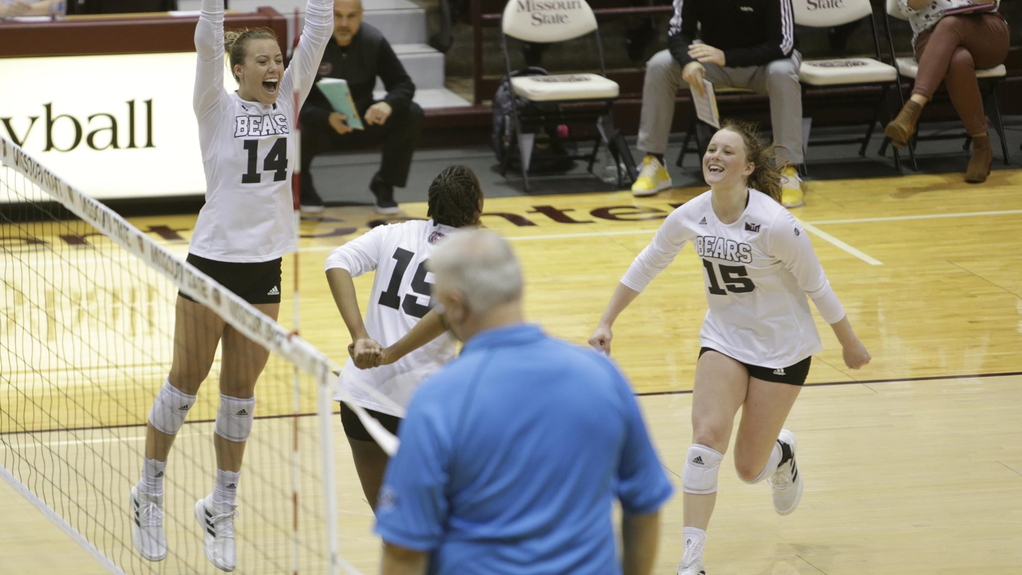 Volleyball Tops Saint Louis for Tournament Title - Missouri State