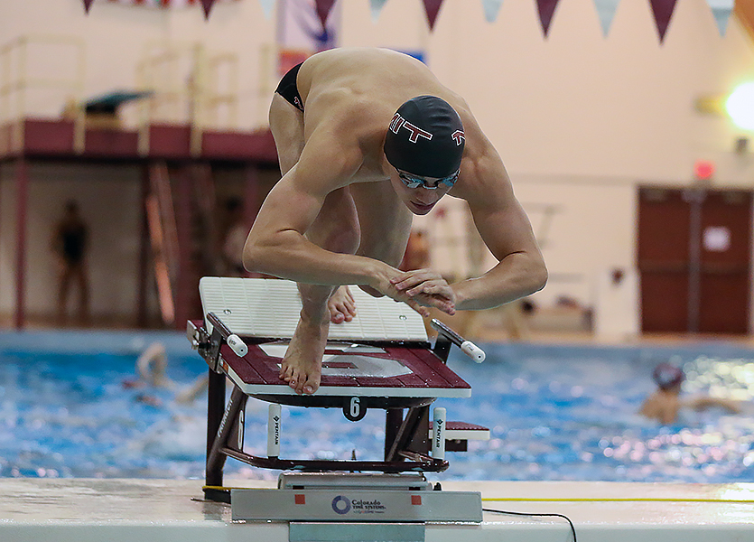 Men's Swimming and Diving Registers Five NCAA 'B' Cut Times on First ...