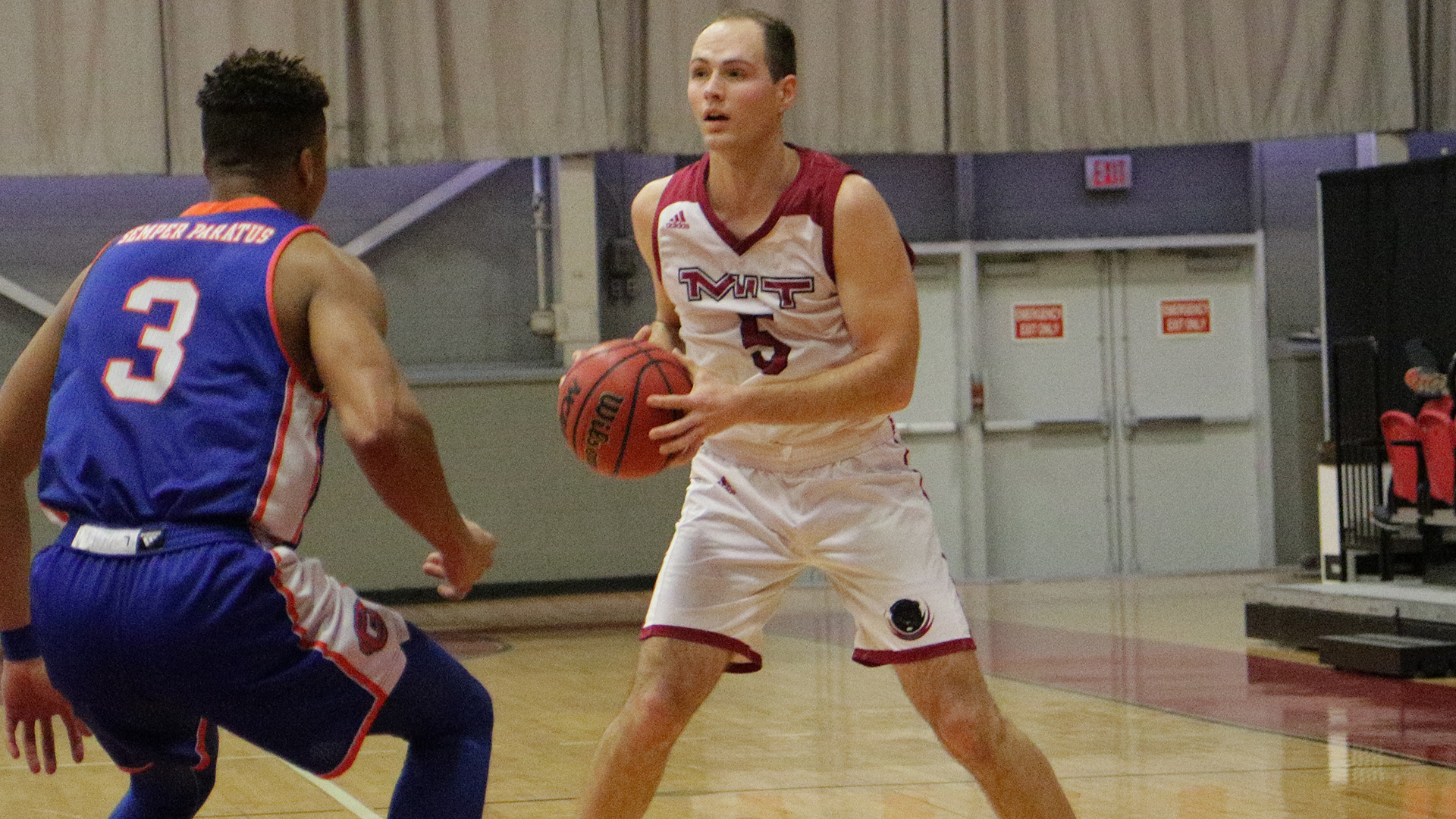 Ian Hinkley - 2021-22 - Men's Basketball - Massachusetts Institute of ...