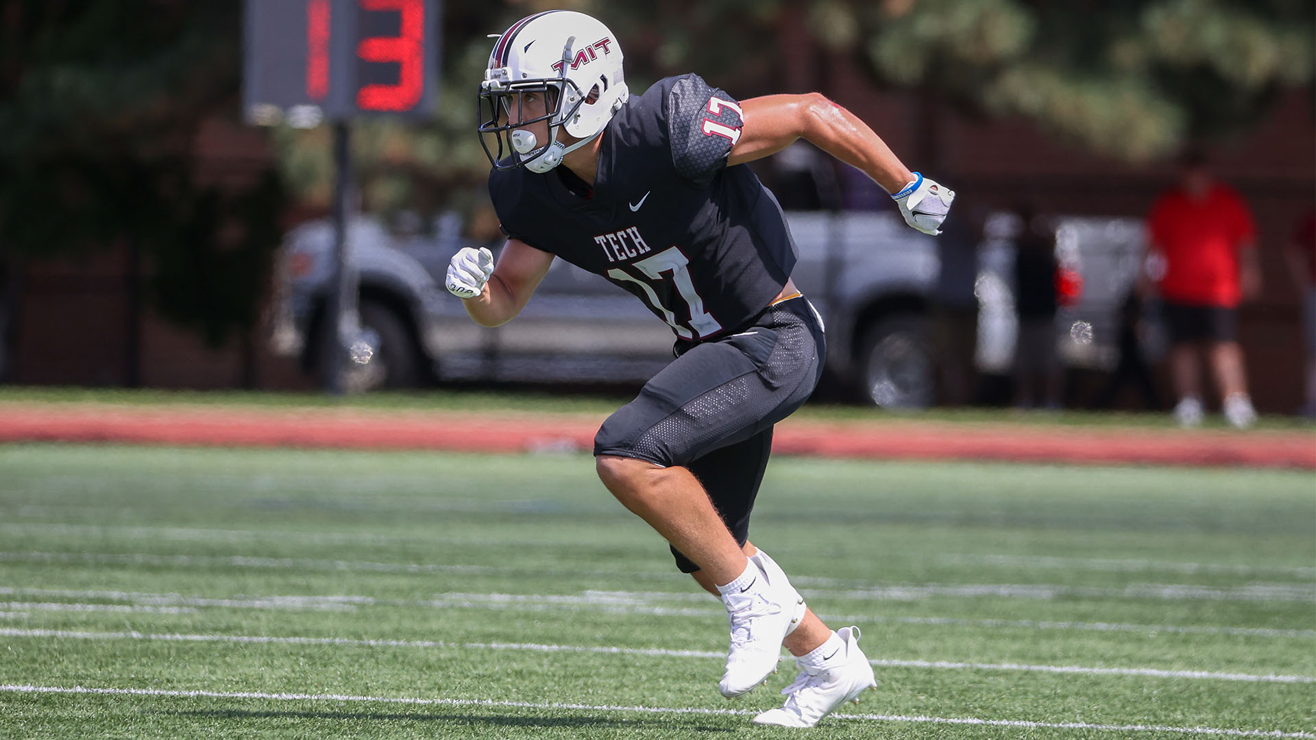 Mateo Monterde - 2022 - Football - Massachusetts Institute of Technology