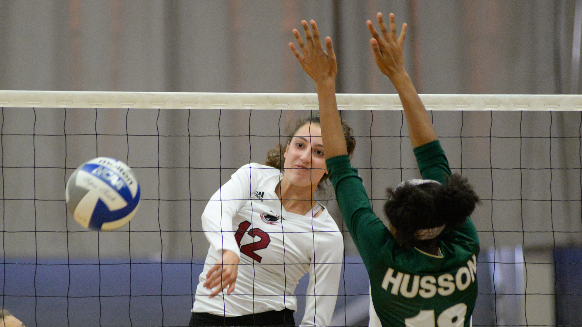 Alyssa Unell - 2022 - Women's Volleyball - Massachusetts Institute of ...